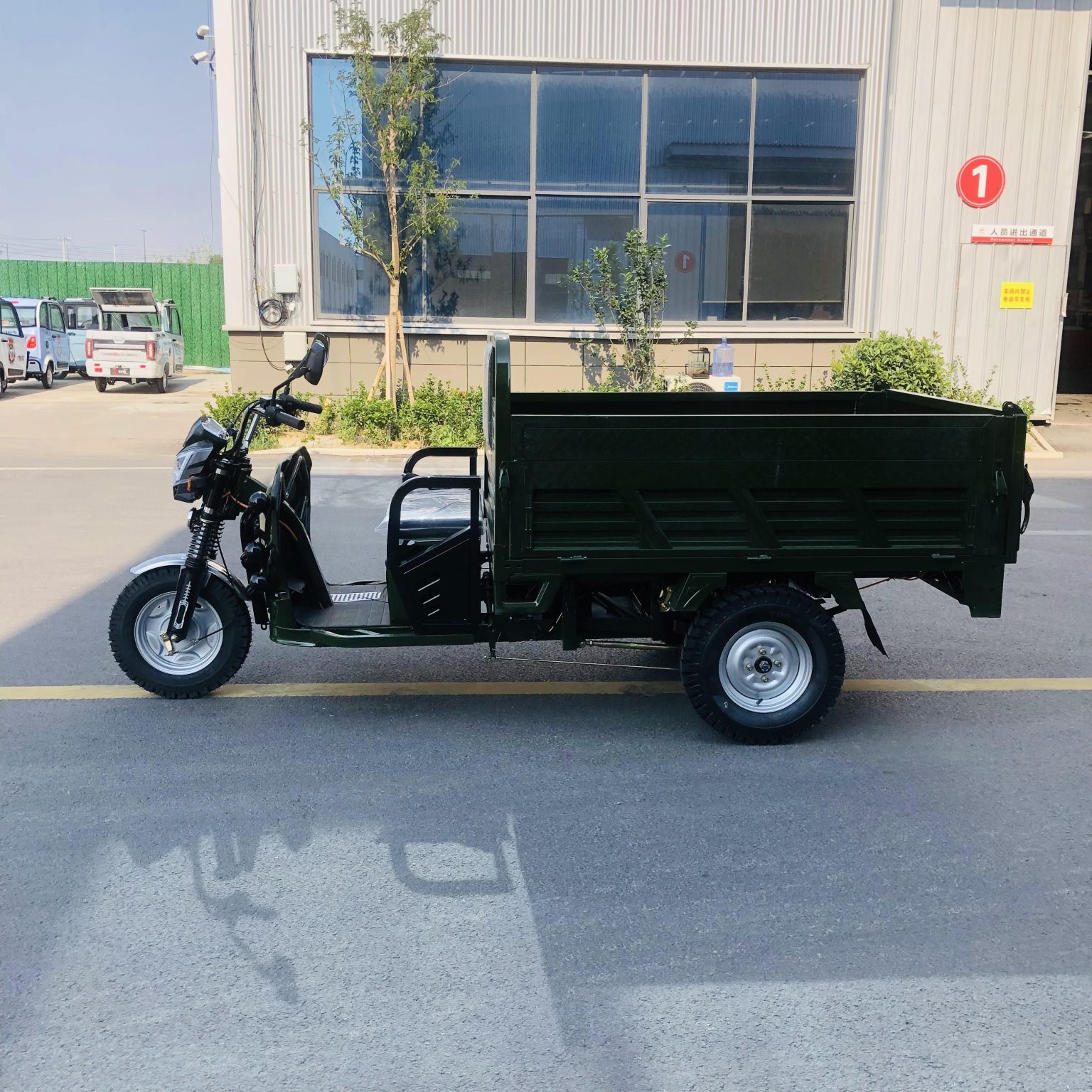 J6 NEW - Smart Cargo
